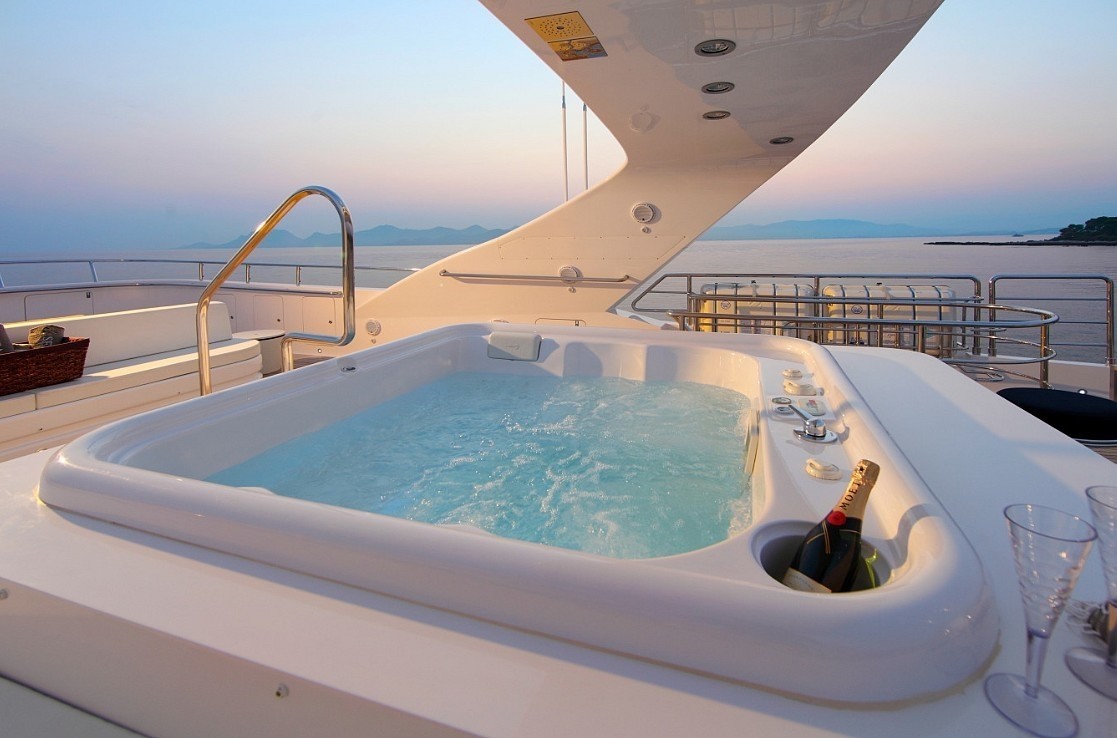 SEA SHELL - The 33m Yacht SEA SHELL – Luxury Yacht Browser | by ...